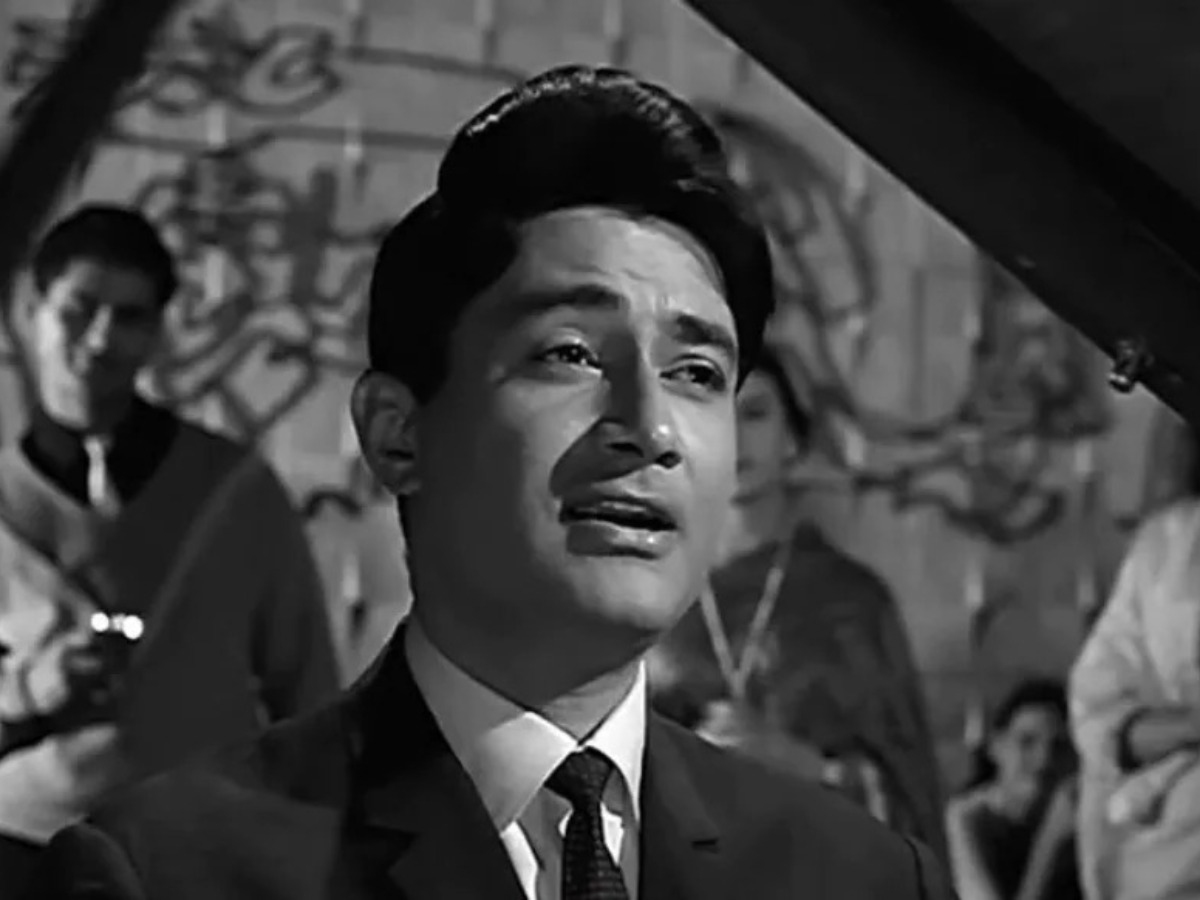 Dev Anand Black Suit