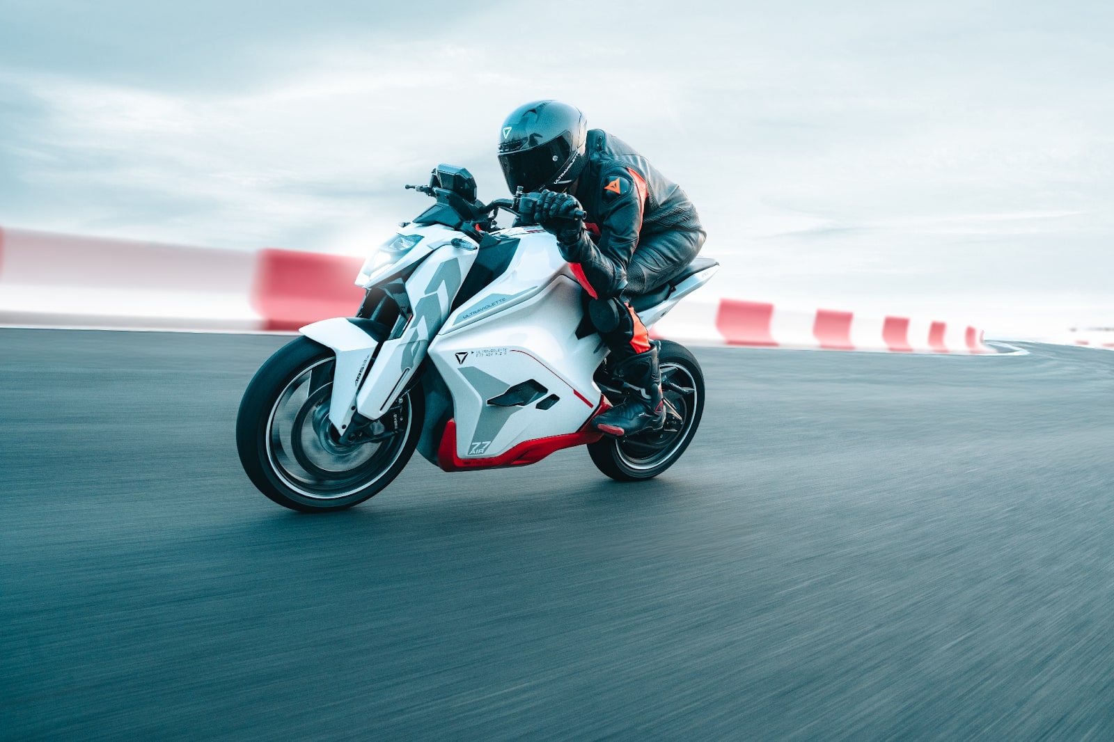 Ultraviolette F77 SuperStreet Adventure Rides | Performance, Control ...