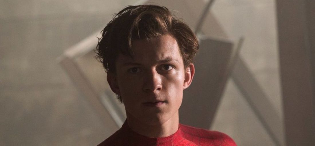 Tom Holland Reveals Only One Person Knows About Spider-Man-Peter Parker ...