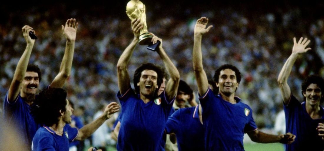 Italy's 44-YO FIFA WC Dubious Record Under Threat? Uruguay or England ...
